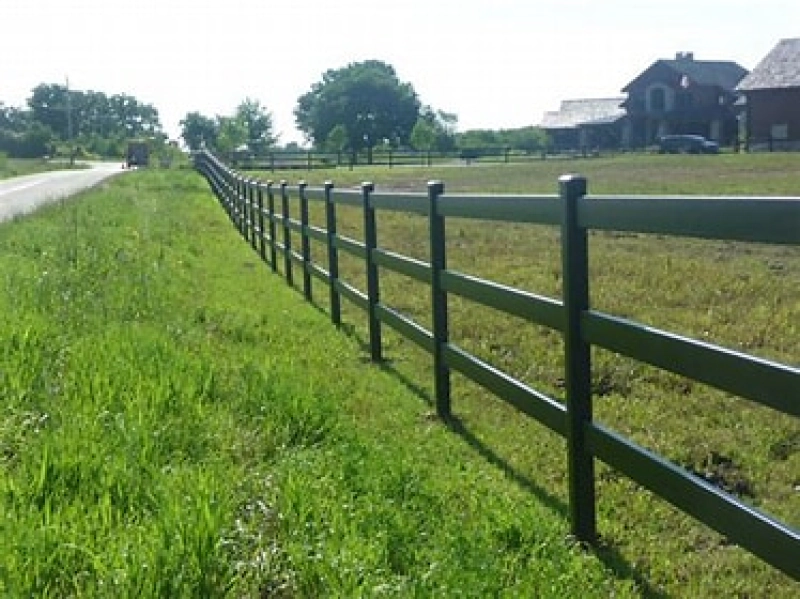 Buckley Steel Fence South Lyon, MI | Legend Land Fencing